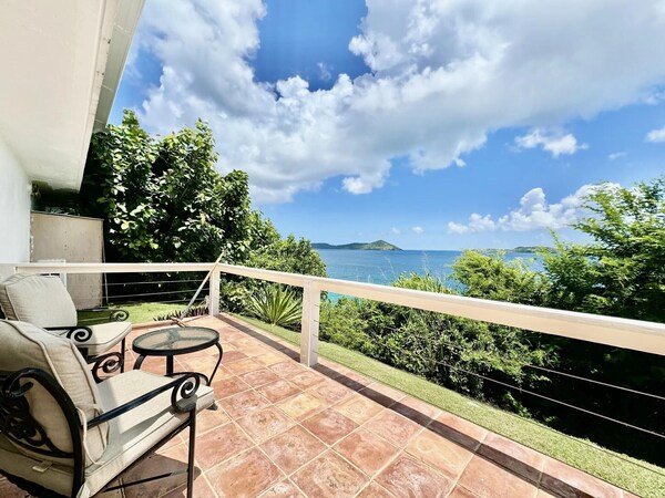 Waterfront,private Pool,breathtaking Views,great Location. Enjoy Paradise! - Saint Thomas