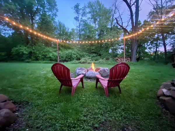 Historic Schoolhouse - Private Yet Central Minutes From 480 And The Turnpike - Ravenna, OH