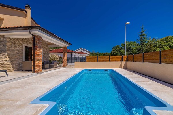 Ferienhaus Divna Mit Privatem Pool - Krk