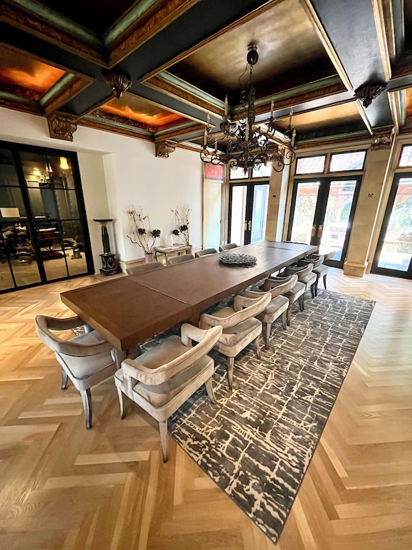 Paces Palazzo--atlanta's Premier 2.3 Acre Estate In Buckhead - Atlanta
