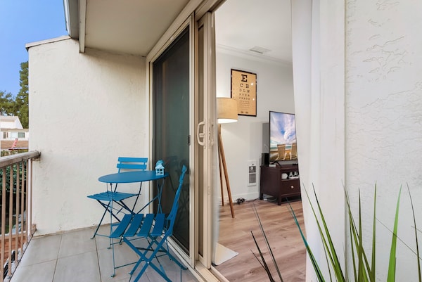 Cozy 2-bedroom Apartment In Beautiful San Diego With Ac, Wifi - San Diego, CA