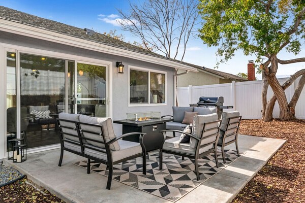 San Diego Retreat W/ Hot Tub Near Beach & Downtown - San Diego, CA