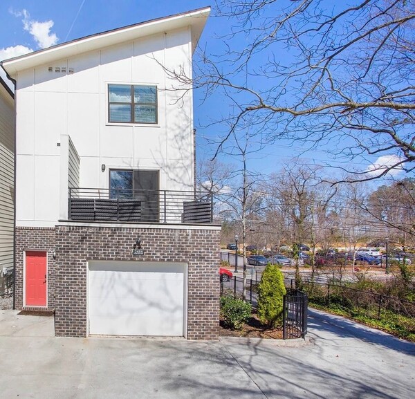 Charming 2-bedroom Condo With Ac And Wifi In Atlanta! - Buckhead