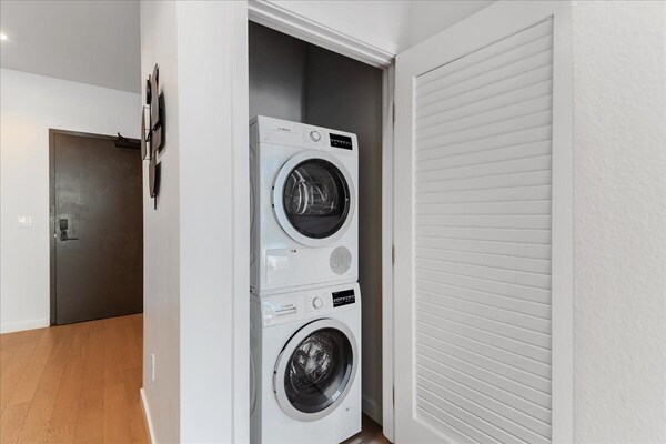 Cozy 1bdr Apartment Located In 5 Min Walking To The Walk Of Fame - Playa Vista - Los Angeles