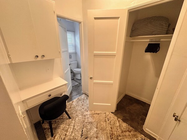 Charming 1-bedroom Apartment With Ac, Wifi In Amazing Hollywood! - Hollywood, CA
