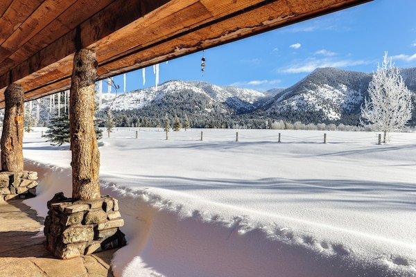 On 20 Scenic Acres: Mtn Retreat In Star Valley - Wyoming