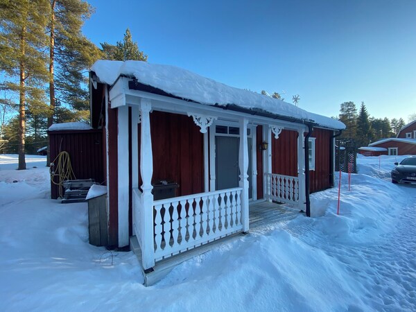 Gemütliches Kleines Haus Im Idyllischen Baggböle, 7 Km Vom Stadtzentrum Von Umeå - Umeå