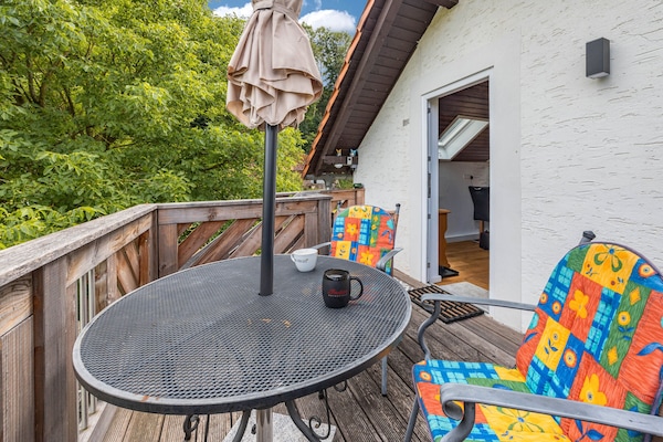 Ferienwohnung 'Mit Flair' Mit Privatterrasse, Balkon Und Wi-fi - Bad Karlshafen