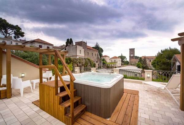 Puccini Apartment - Tramonti