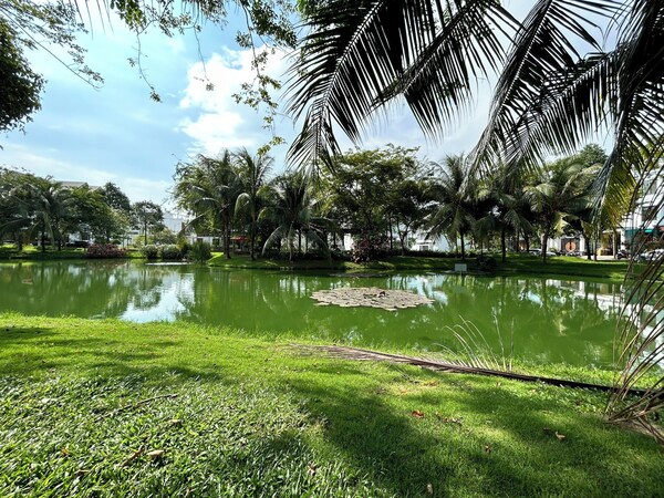 Lake View Villa In Can Tho - Bình Minh