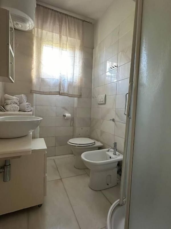 Int. 3, Apartment 3 - Carrara