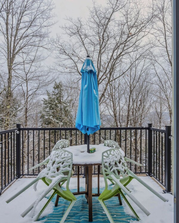 Cozy Vt Condo, Wood Fireplace | Kingswood 1c - Quechee, VT