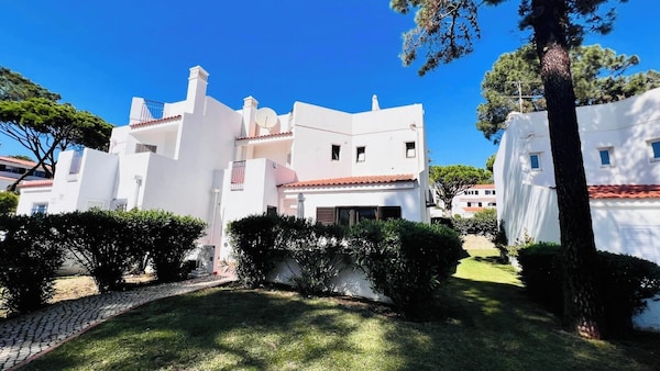 On The Heart Of Vale Do Lobo By The Beach, Golf, Tennis Near Great Restaurants. - Almancil