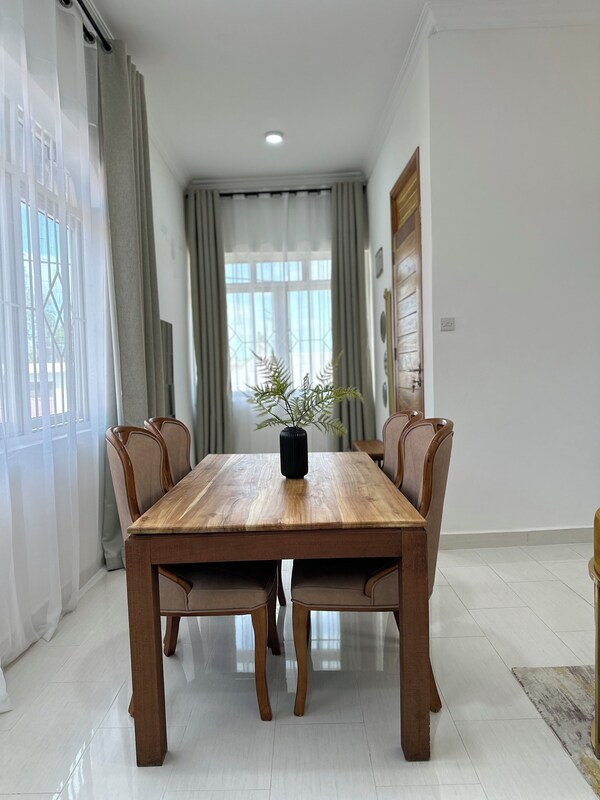 Tranquil 2-bedroom Apartment In Zanzibar With Ac, Wifi - Zanzibar Archipelago