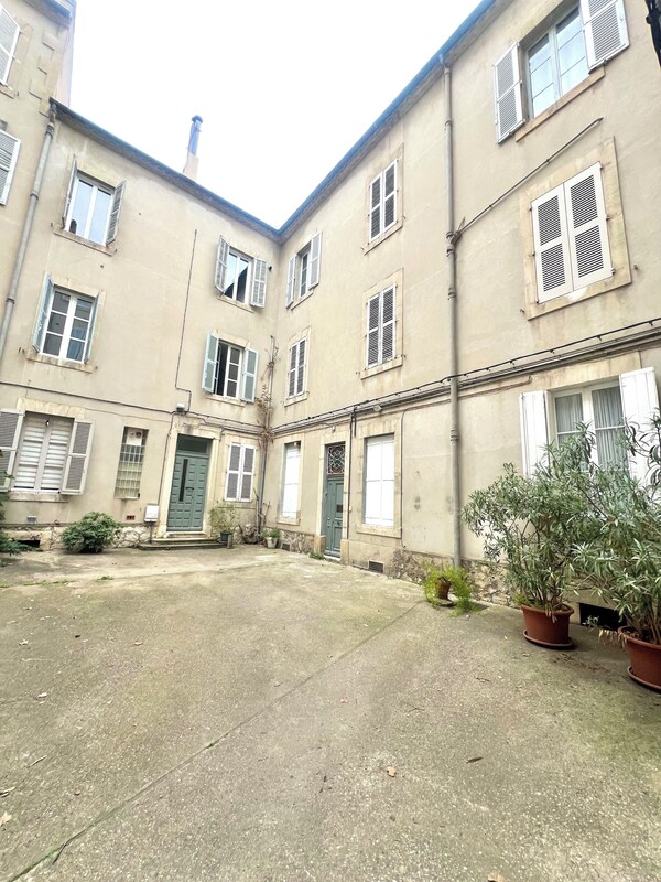 Cosy Apartment In The City Center, Near The Train Station! Pets Allowed - Villeneuve-lès-Avignon