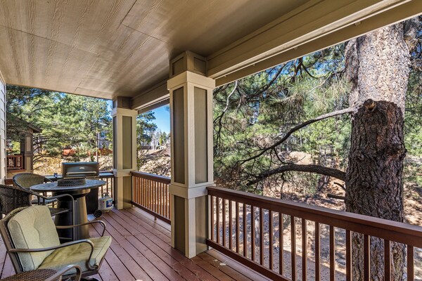 2 Br 2.5 Bth + Loft -  Central, A/c & Spacious! - Flagstaff, AZ