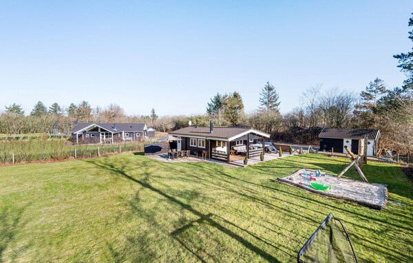 Gemütliches Haus Mit 3 Schlafzimmern In. - Henne Kirkeby