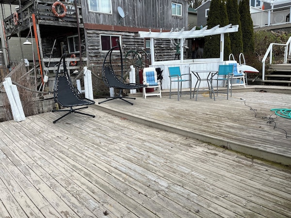 Cottage With Pool, Dock And Close To Sandy Beach - Port Dover