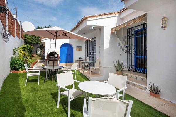 Villa 'Las Cancelas' With Sea View, Private Pool And Wi-fi - Estepona