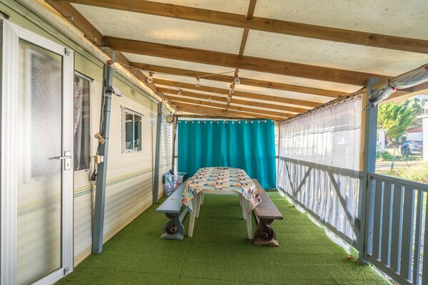 Mobil-home à La Tremblade  Jardin Privé, Terrasse, Aire De Jeux Et Piscine Partagée - Saint-Trojan-les-Bains
