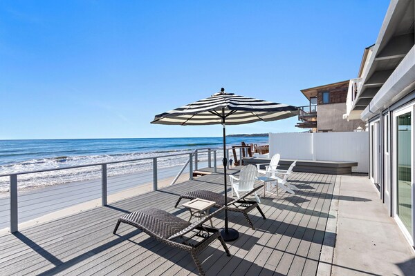 Oceanfront Retreat: 2br Home With Private Beach Access, Firepit & Bbq - 샌클레멘테