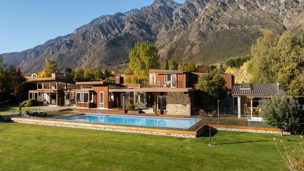 Oraka Lakeside Retreat - Hosted By Nzsir Luxury Rental Homes - The Remarkables Ski Area