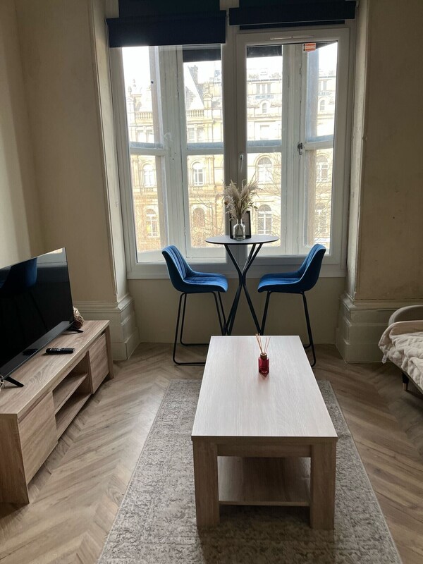 Apartment - Parking - Pet Friendly - City Centre - Leeds Station