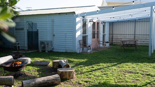 The Middleton Shack -185 Newell - Middleton