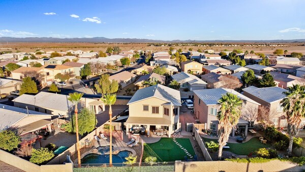 Home Away From Home In Paradise - Queen Creek, AZ