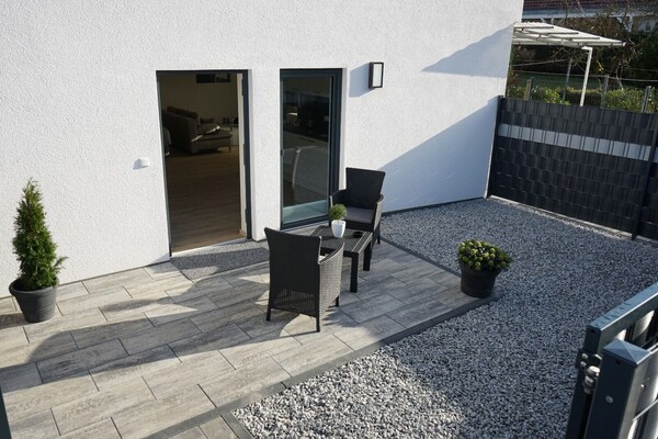 Modern Studio With Terrace (Approx. 40 Sqm) - Aschaffenburg
