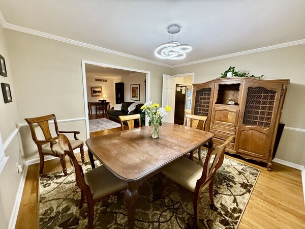 Newly Renovated 4br Family Pet Friendly - Lake Higgins