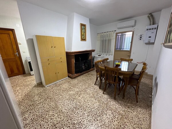 House In Montiel In The Middle Of The Ruta Del Quijote. Ideal For Families And Pets. - Villahermosa