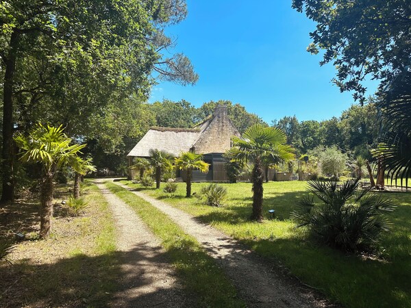 Beautiful Cottage With Spa, Pets Welcome - Carnac