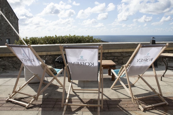 Kenidjack, B&b - A Hotel Room That Sleeps 2 Guests In 1 Bedroom - Pendeen