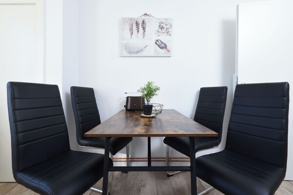 Apartment - Lilo Monteur - Ferienwohnung - Luckenwalde