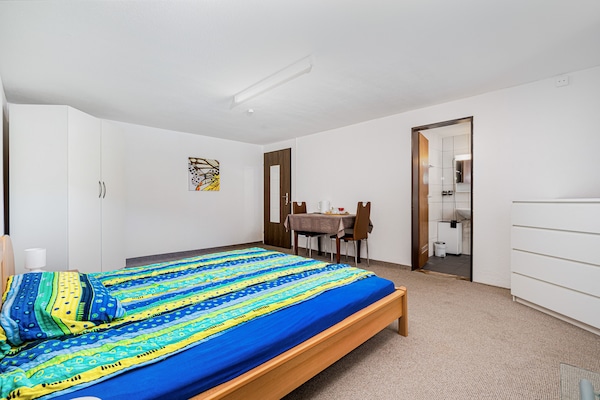 Charming Bed & Breakfast In Delightful Badalona With Ac, Wifi - Mollet del Vallès