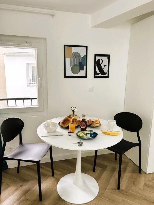 Appartement 8 - La Suite Eiffel - Montreuil, France