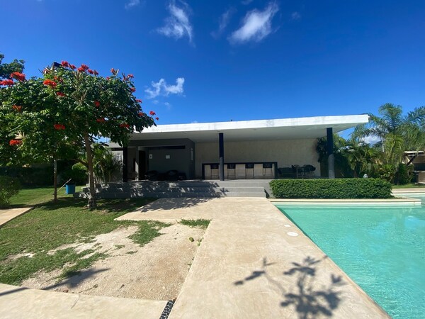 Family House With Private Jacuzzi And Swimming Pool In Playa Del Carmen - Playa del Carmen