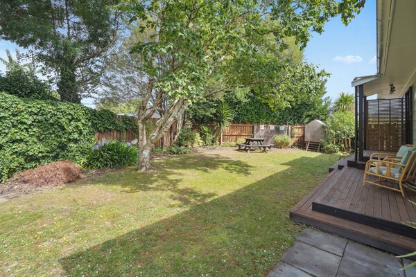Wingspan Cottage - Carterton Holiday Home - Masterton