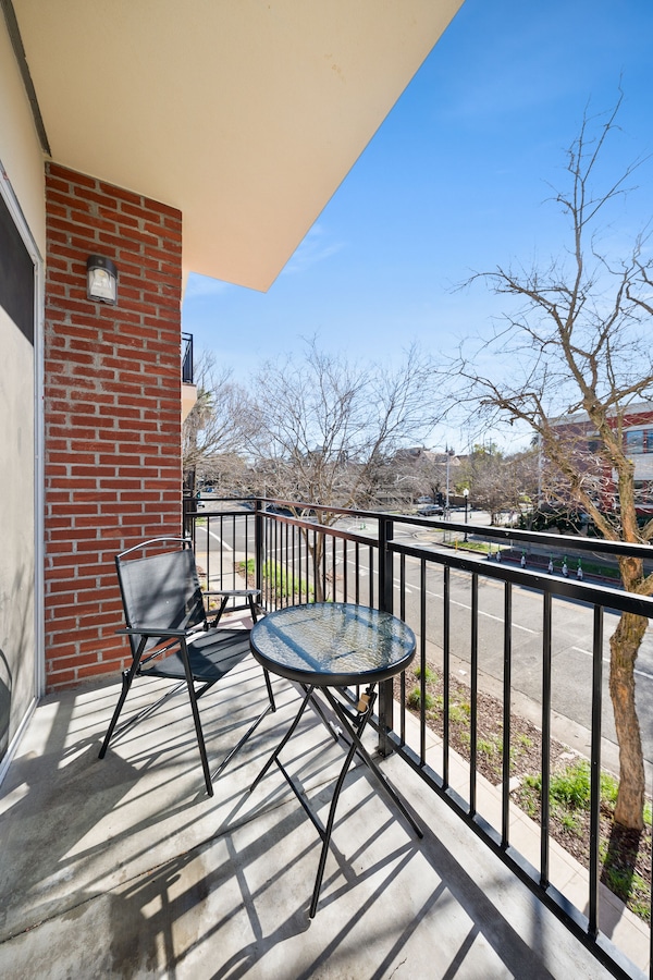 Cozy 1-bedroom Apartment In Enjoyable Sacramento With Wifi, Ac - Sacramento