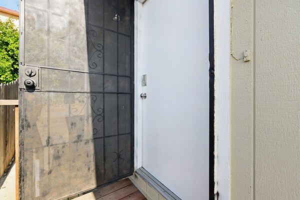 6br Home Near Downtown Oakland & Bart - Orinda, CA