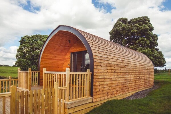 Hail Hill - Luxury Glamping - Fell Farm Hideaway - Northumberland