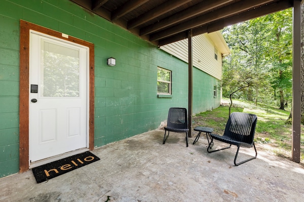 Private Guest Suite- Sleep & Bike, Updated! - Rogers, AR