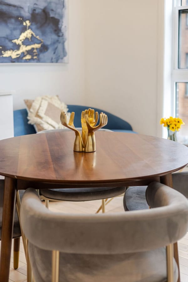 Peaceful 2br Getaway Near Mtl's Gay Village - 
