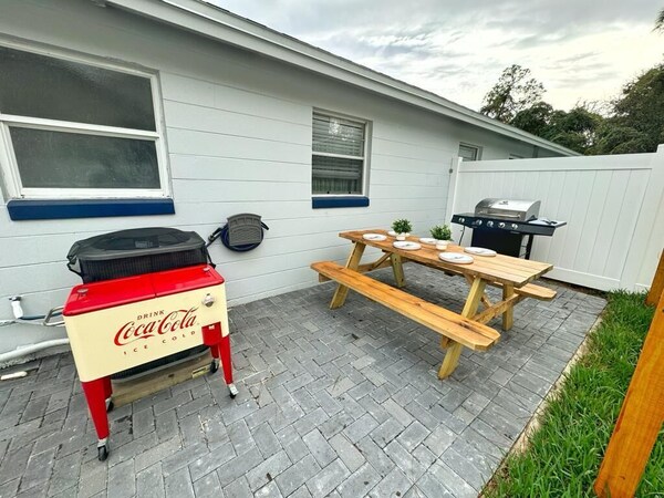 New Gorgeous Sunshine-up 6 Guests-private Backyard - Port Orange, FL