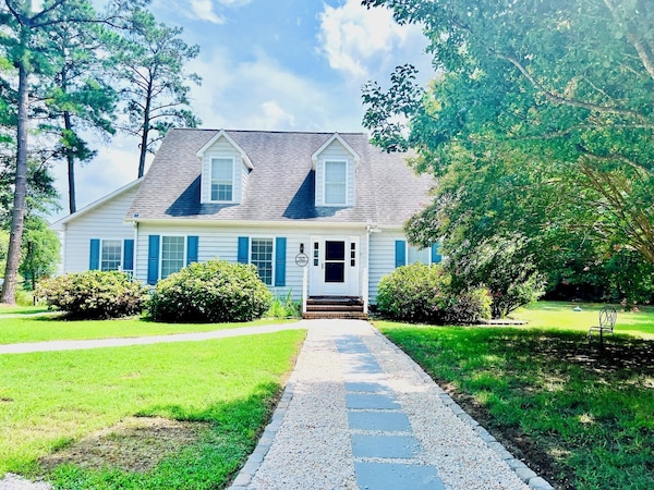 Private 5-acre Waterfront Retreat With Main & Guest House & Bbq Shed - Chesapeake Bay