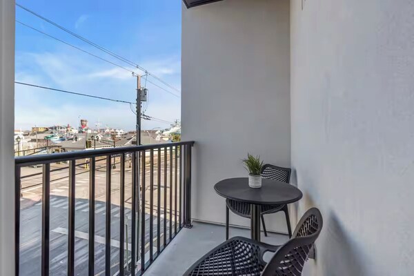 4th Floor: Rooftop_linens + Towels_2 Master Bedrooms - Seaside Park, NJ