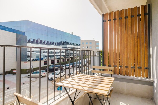 Blueground | San Sebastian De Los Reyes, Pool & Gym, Coworking - San Sebastián de los Reyes