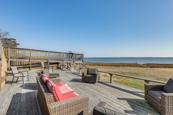11 Mi To Chincoteague: Atlantic Home W/ Decks! - Chincoteague, VA