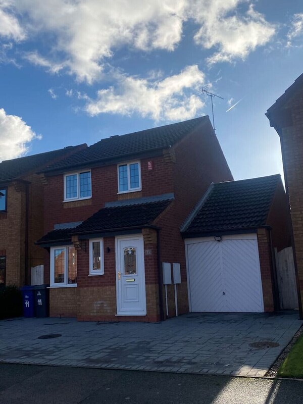 Lingfield House - Spacious 3 Bed Home From Home - Tutbury Castle